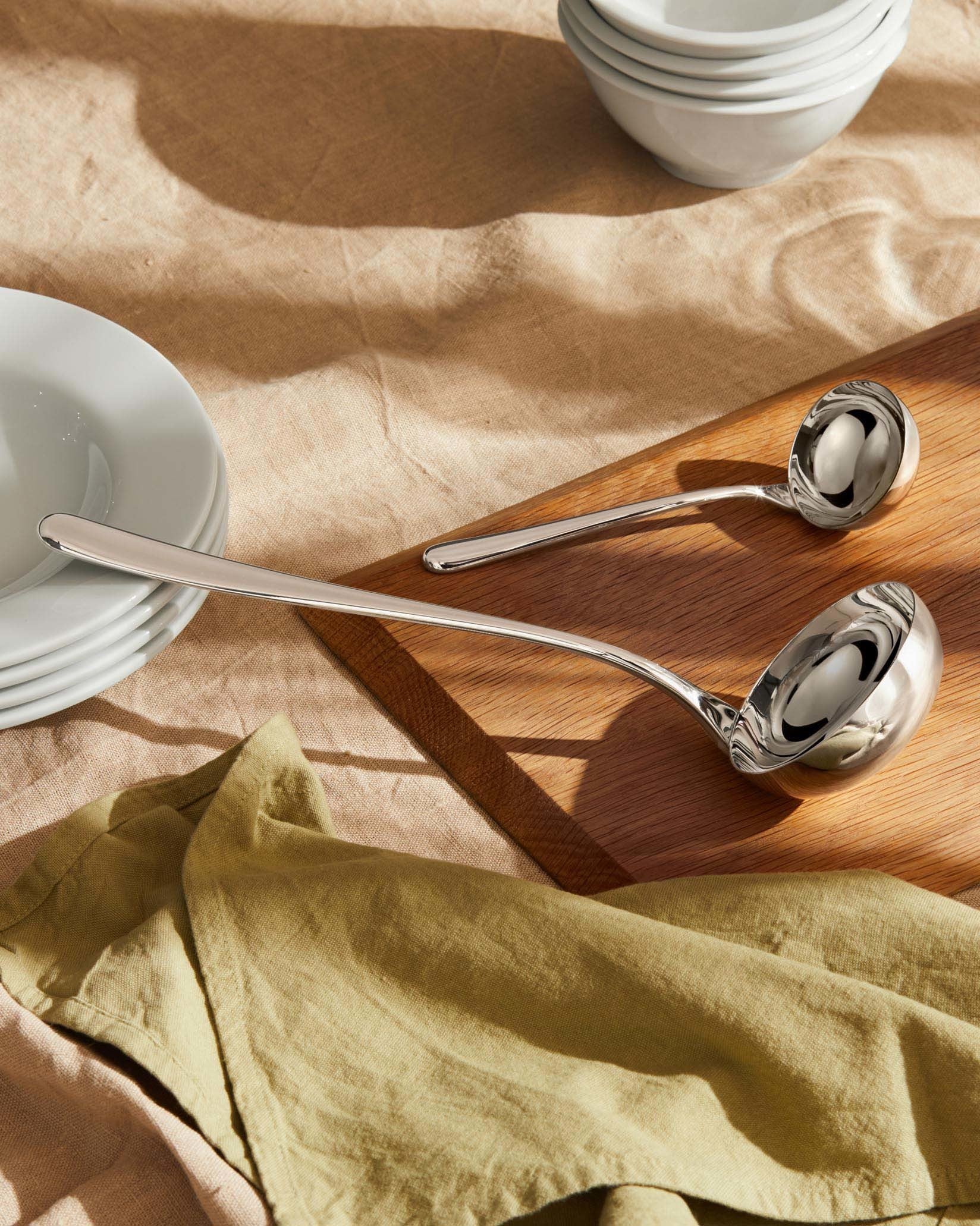 Caccia: Sauce spoon | Alessi