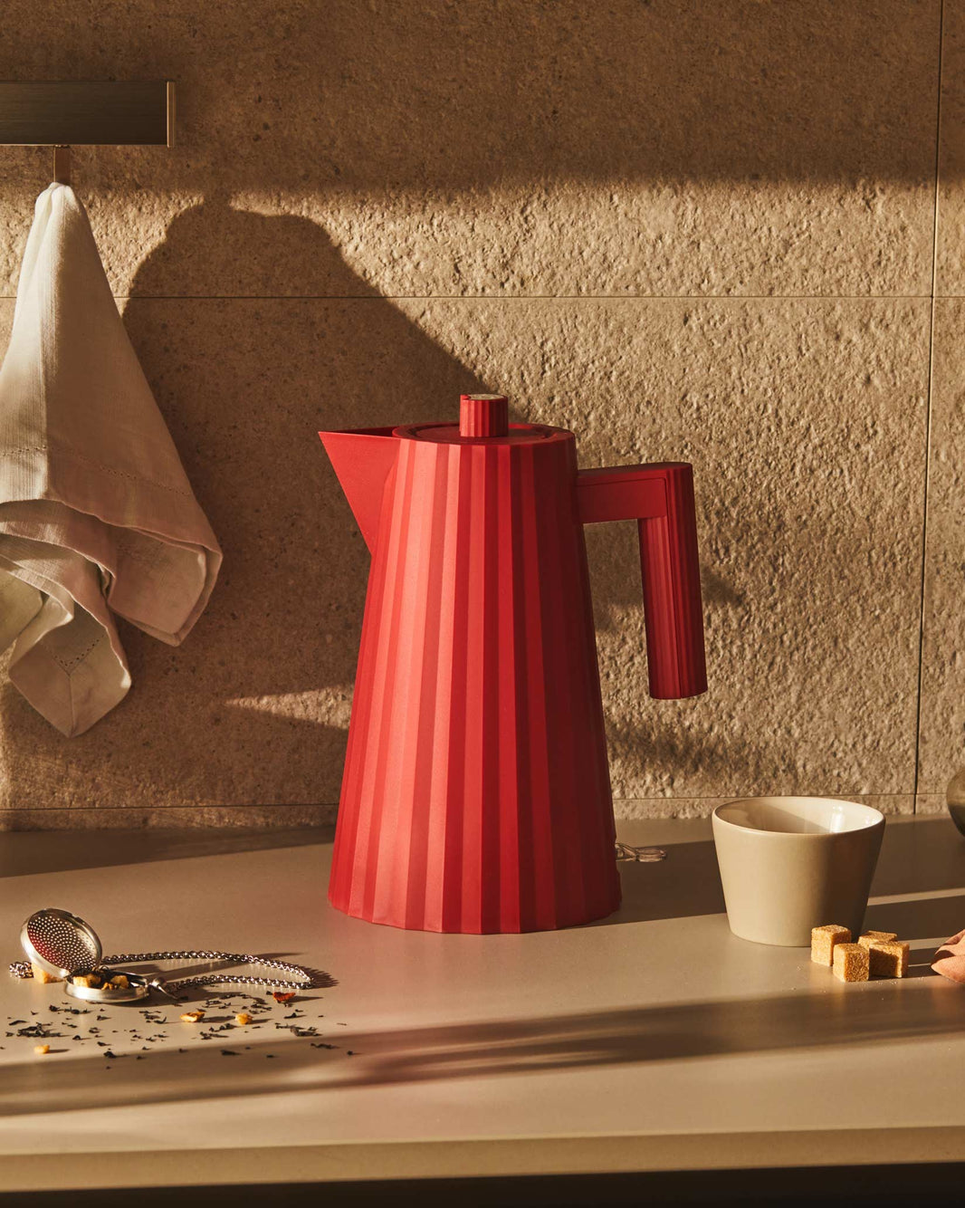 Plissé - Electric citrus-squeezer. US plug